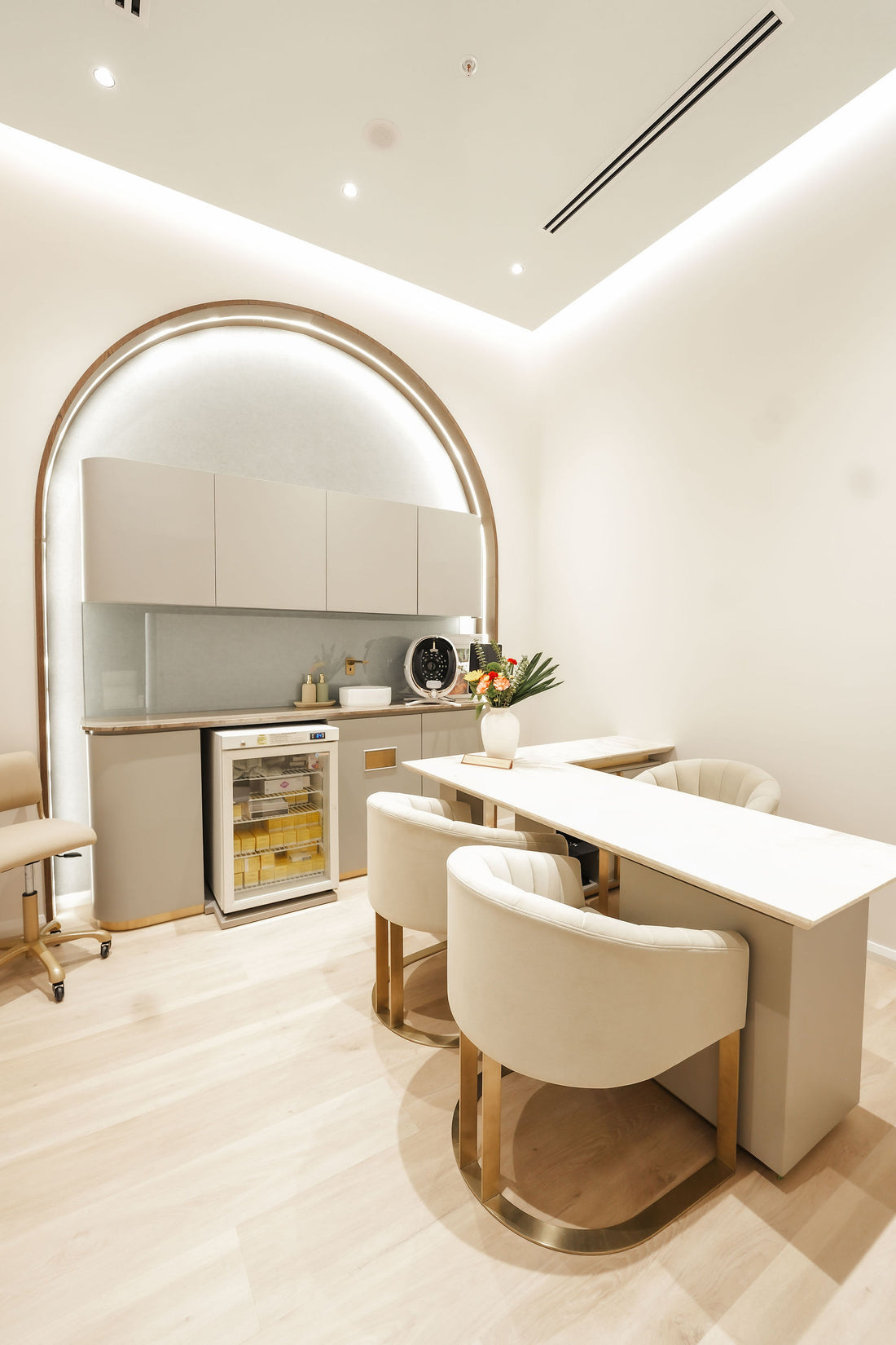 Dr D Cosmetics | Aesthetic Medicine Clinic - Dr Danushi Ganegoda